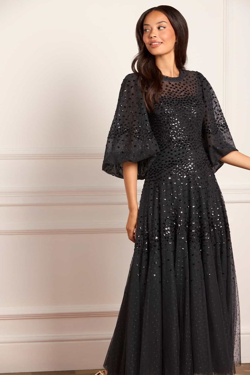 Scallop Sequin Round Neck Ankle Gown – Black | Needle & Thread